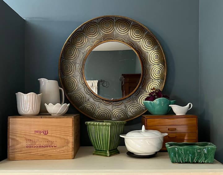 Light Filled Seattle Bungalow - Seattle, WA