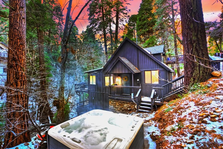 Forest Canopy & Hideaway With Spa, Lake Arrowhead - Lake Arrowhead, CA