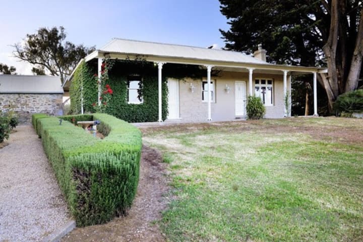 Cute Adelaide Hills Cottage - Charleston