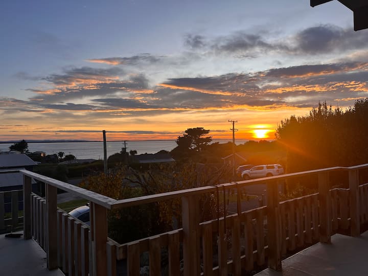 3-bedrooms, Pet-friendly And Amazing Sea Views - Riverton/Aparima