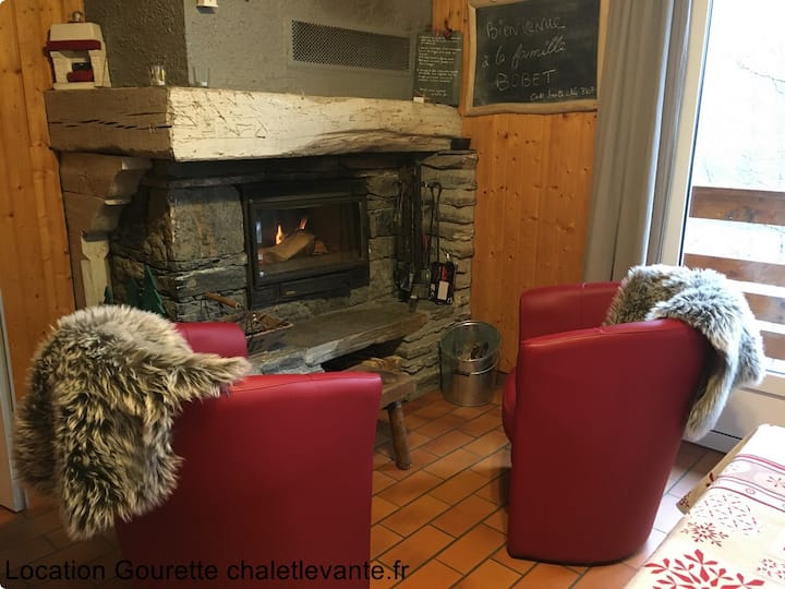 Chalet : Appartement Avec Cheminée-garage-jardin - Lac de Suyen
