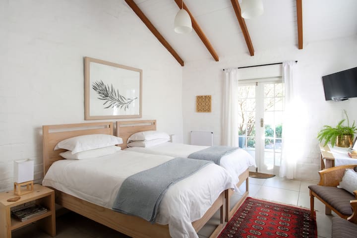 Suikerbos Room: : Kogman And Keisie Farm - Montagu