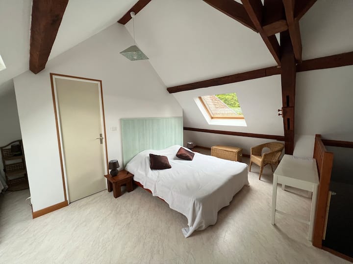 Les Communs/chambre D‘hôtes Ciel - Bourbon-l'Archambault