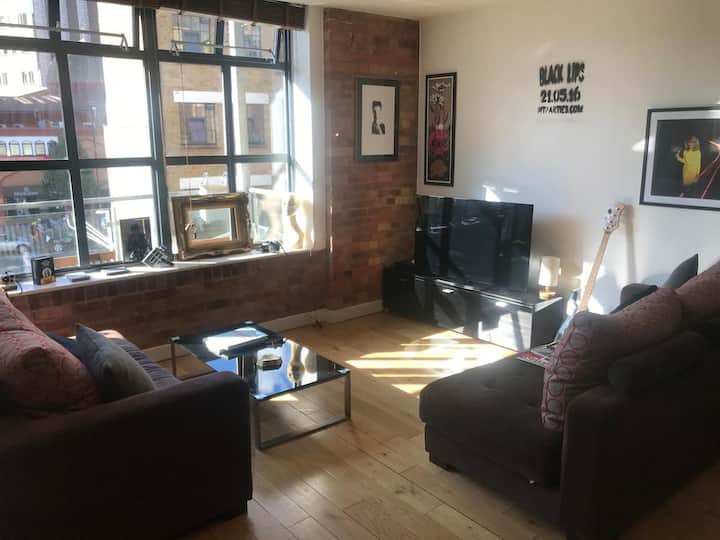 Luxury 2 Bed Warehouse Apartment With En-suite - Greenwich