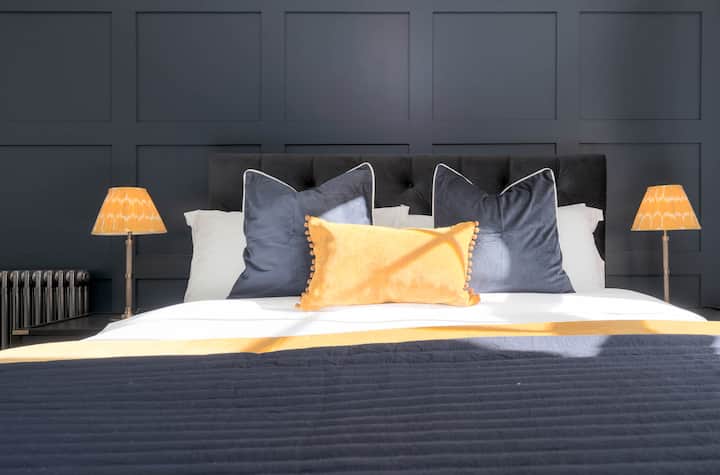 Mews Retreat - Steps From The Beach, Dog Friendly - Brighton