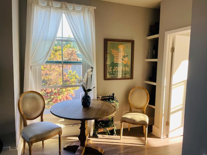 Welcoming Downtown Flat In San Mateo - Belmont, CA