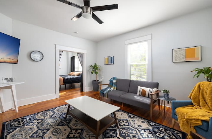 Vibrant Winston Salem Apt Close To Downtown - Winston-Salem, NC