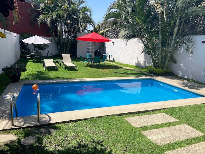 Burgos Cuernavaca - Cuernavaca