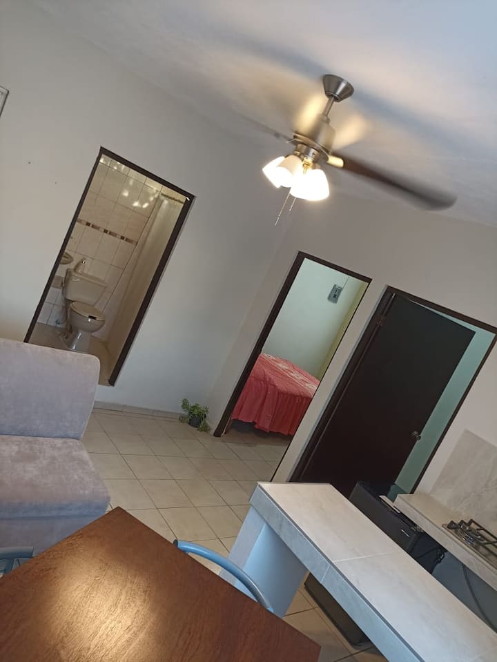 Confortable Departamento Cerca Del Aeropuerto - タンピコ