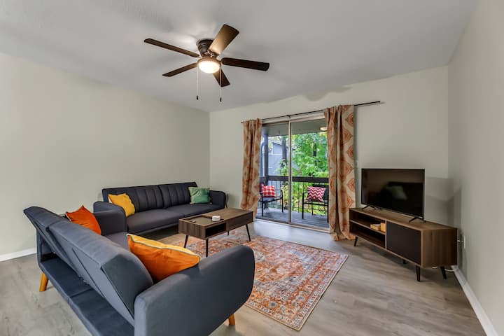 2/2 Traveling Nurse 5 Min To Foryth & Novant Hosp - Winston-Salem, NC