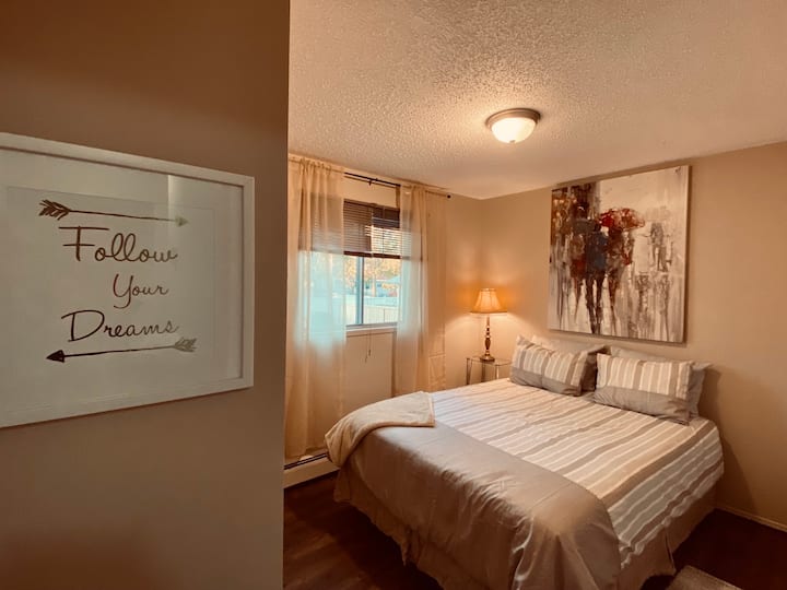 202 - 2 Bedroom Suite - Grande Prairie