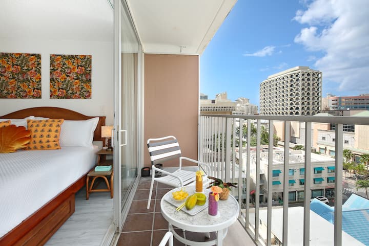 Fully Renovated Studio In Heart Of Waikiki! Ms902 - O‘ahu, HI