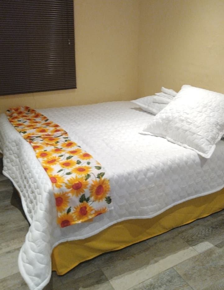 Cheerful 1-bedroom Cottage - Sasolburg
