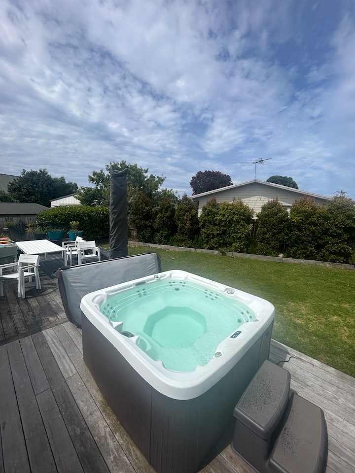 Family Friendly Home, Hot Tub & 20 Minutes To Cbd - Auckland