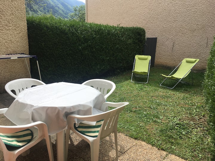Avec Jardin Privatif Et Garage - Cauterets
