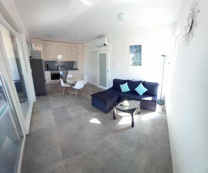 Erstbezug Wg In Novalja - Vrtic - Caska