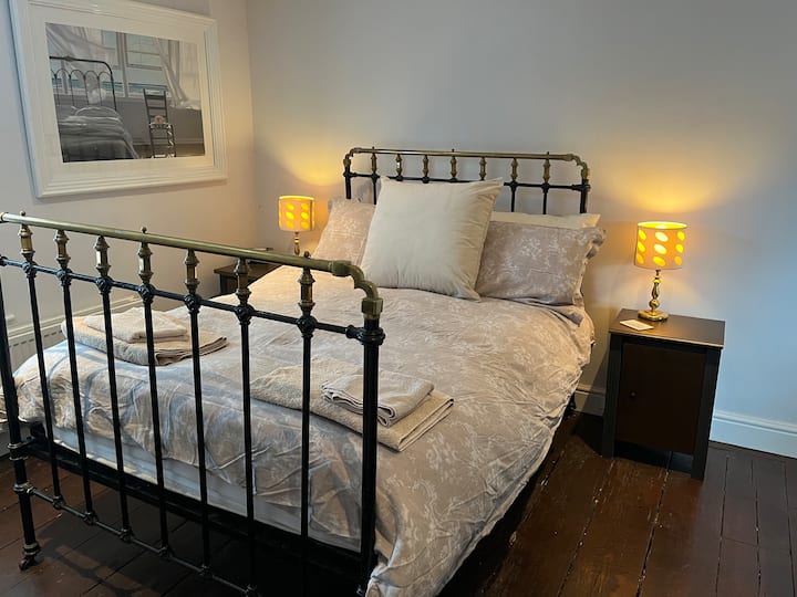 Cosy 3 Bedroom Fisherman’s Cottage 2 Mins To Sea - Whitstable
