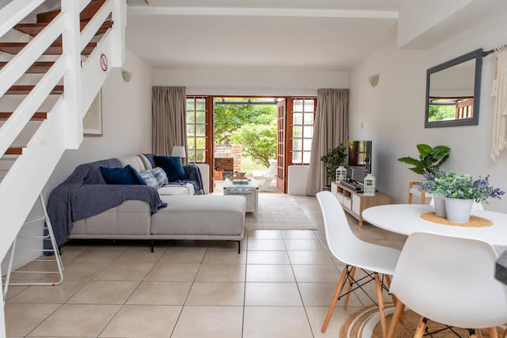 Beachfront Accommodation - Port Alfred