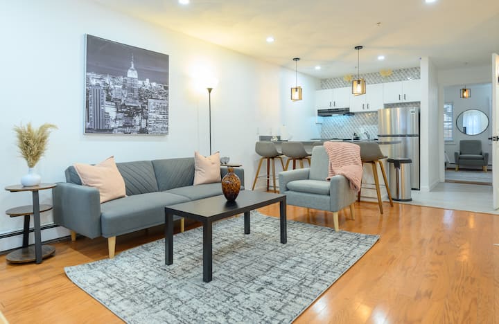 Beautiful And Cozy Apartment! - Boston, MA