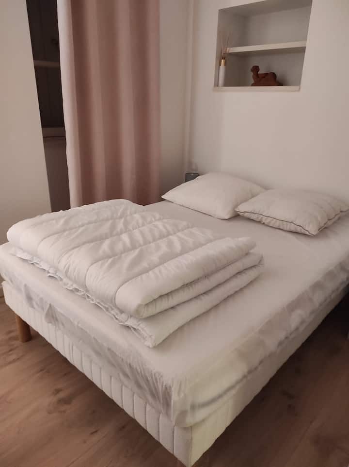 Lumineux, Calme Et Proche Du Marché De La Rochelle - La Rochelle