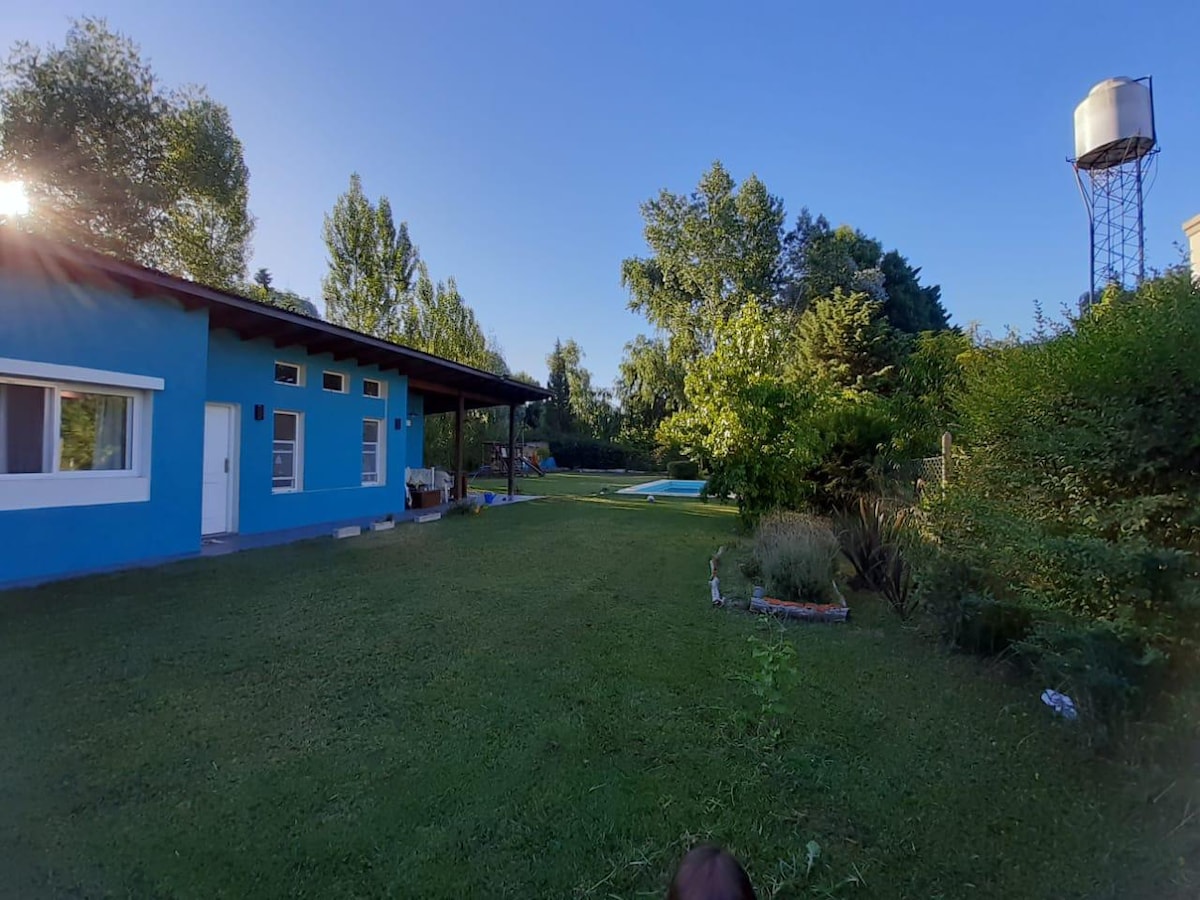 Linda casa com piscina - Casas para Alugar em Capilla del Señor ...