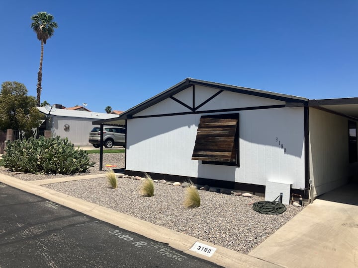 Fun Rustic 2/2 Single Level In A Great Community. - Laughlin, NV