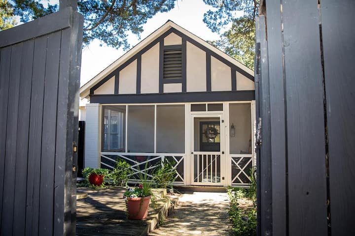 Home In Columbus' Park District - Columbus, GA