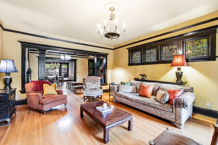 Historical Mansion in Capitol Hill - Houses for Rent in Seattle ...