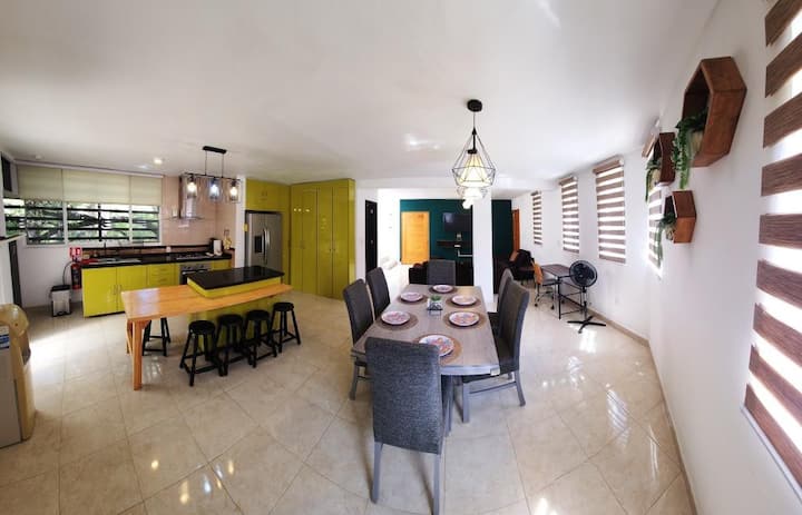 Casa Miel. Amplia, Cálida Y Funcional . Facturamos - Guanajuato