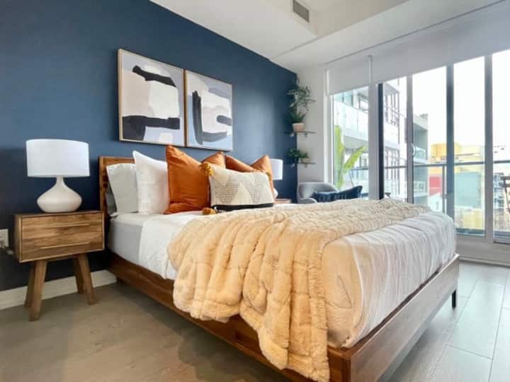 Chic Condo Studio Fall Special Close Younge-dundas - Toronto