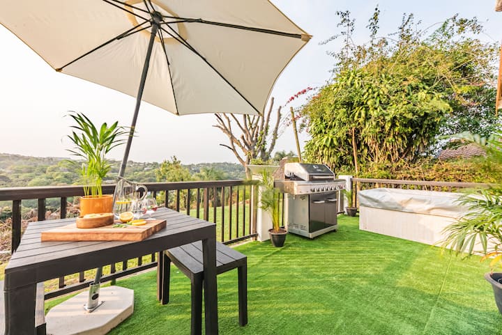 Luxurious 1 Bedroom Oasis With Private Jacuzzi - Pinetown