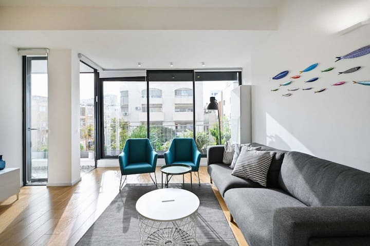 ->Amazing Modern Sunny 2bdms By The Beach - Tel-Aviv