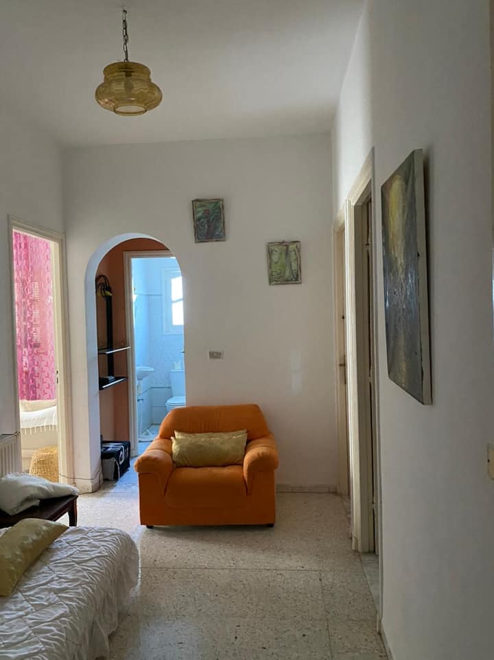 Belle Villa Avec Jardin - Tunis