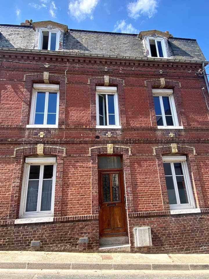 Maison De Pêcheur Idéalement Située ! - Fécamp