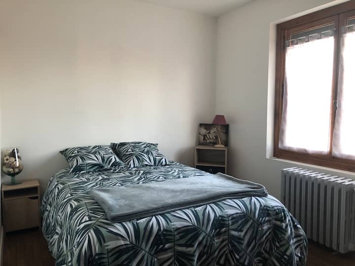 Une Chambre Comme à La Maison - Mondeville
