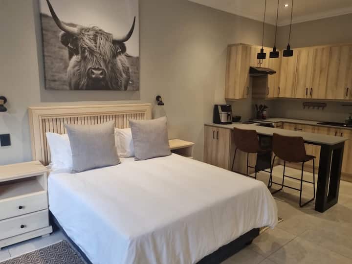 Greenfields Long Stay Fully Serviced Apartments - Alberton