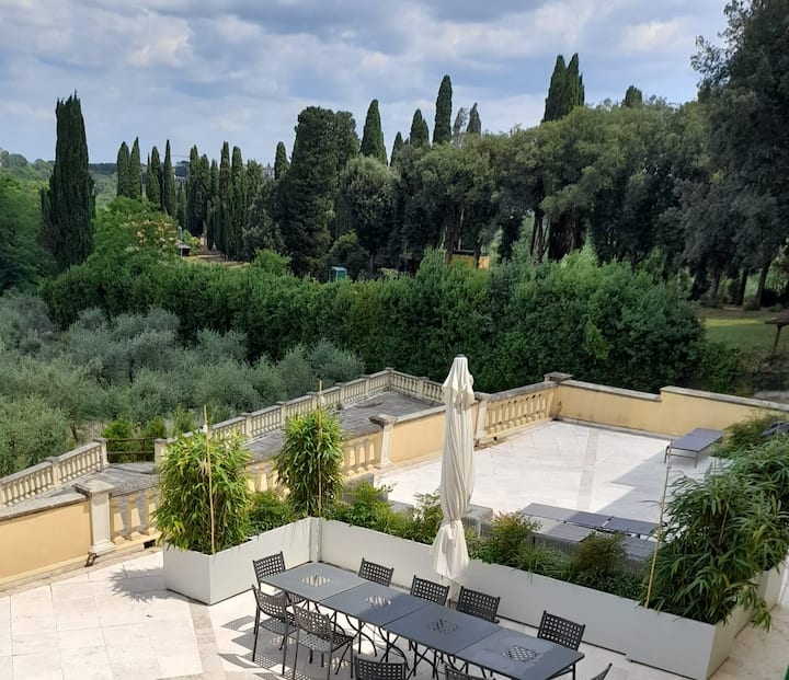 Elegant And Historical Villa With 250mq Terrace - Siena
