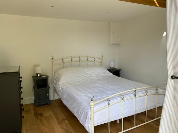 Delightful "Garden Room" - Nailsworth