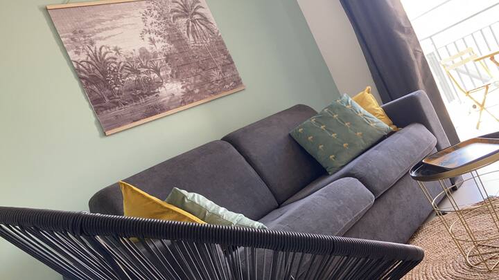 Vue Sur Mer, Appartement Cœur De Ville - Saint-Denis
