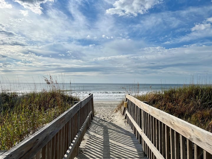 Perfect For Your Beach Getaway! - Ocean Isle Beach, NC