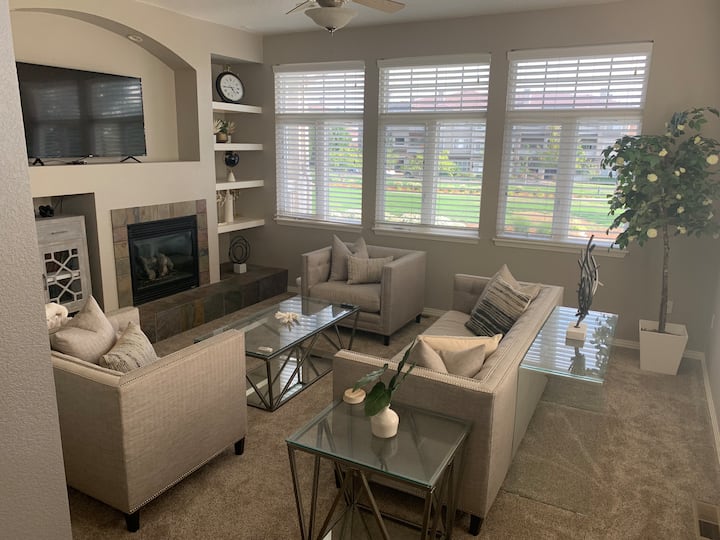 Primary Suite W/ Balcony - Parker, CO