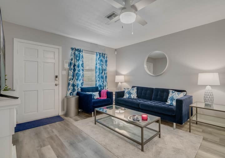 Stylish 2 Bedroom In Winter Park Close To Hospital - 윈터파크