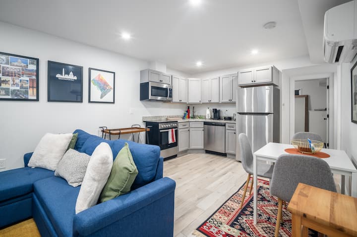 Cozy And Peaceful Newly Renovated Basement Suite ! - Gallaudet University, Washington