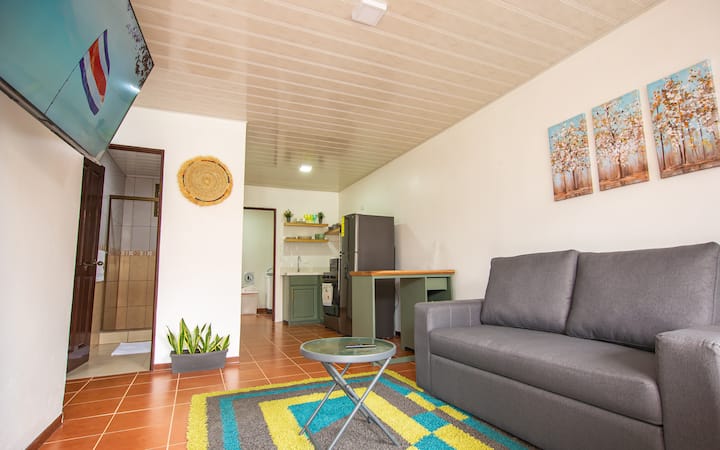 2br Apt In La Fortuna | Safe & Walkable - La Fortuna