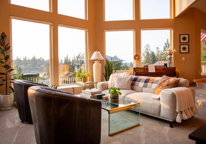 Stunning Water Views From Serene Suite - Gig Harbor, WA