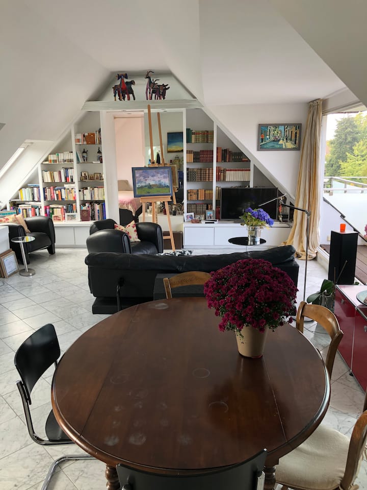 Schöne Wohnung Am Rhein - Düsseldorf