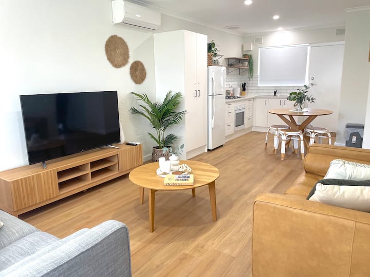 Newly Renovated 2 Bedroom Unit In Bedford Park - 南オーストラリア州