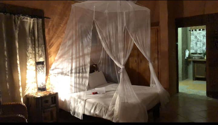 Tranquil 7 Chalet Bushveld Lodge - Lephalale