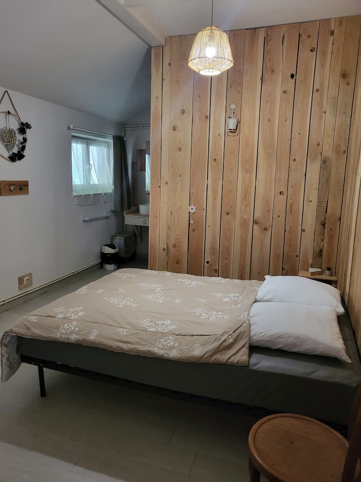Chambre Cocoon "La Sacha" Rdc  Pour 2 Pers. - La Chapelle-en-Vercors