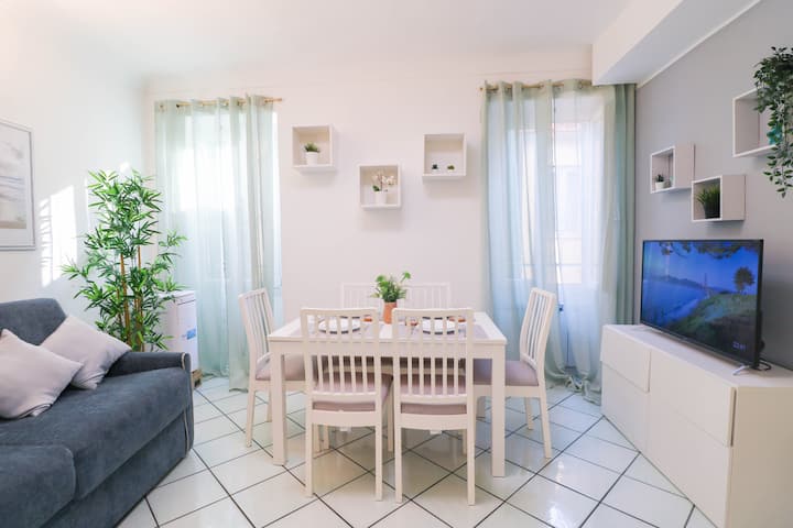 𝐇𝟏𝟏  [Casino De Sanremo] - Centre - Parking - Sanremo